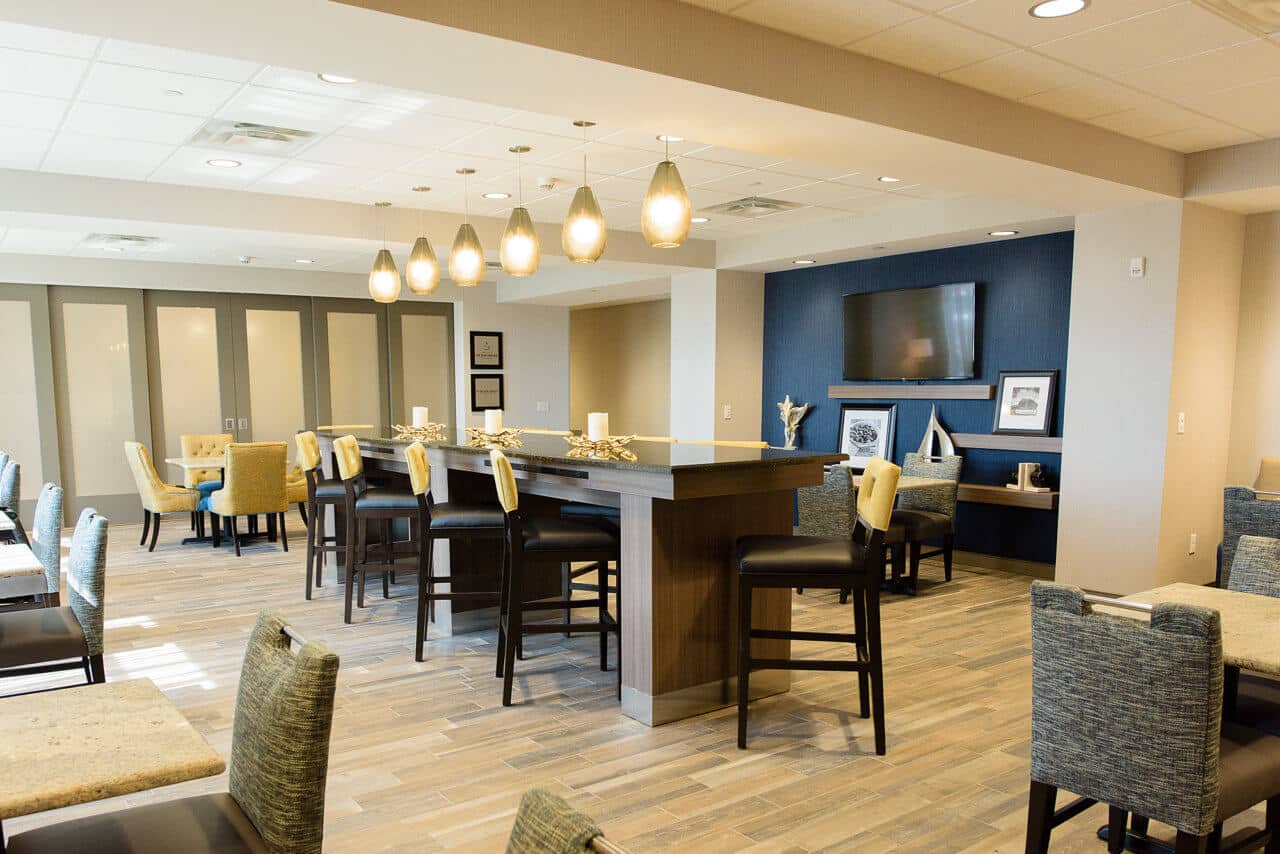 Hampton Inn | Superior, WI - Architecture Advantage